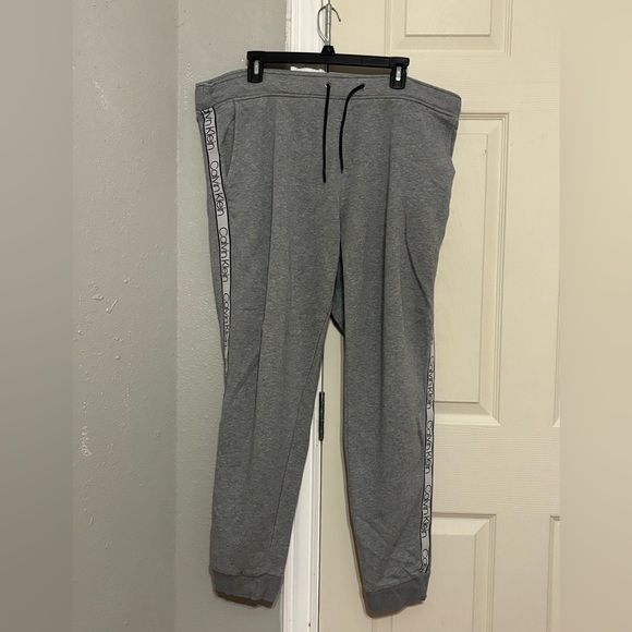 Calvin Klein | Pants | Calvin Klein Sweatpants | Poshmark